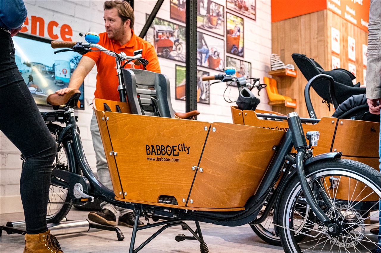 Grootschalige terugroepactie bakfietsen Babboe: wat is er aan de hand?
